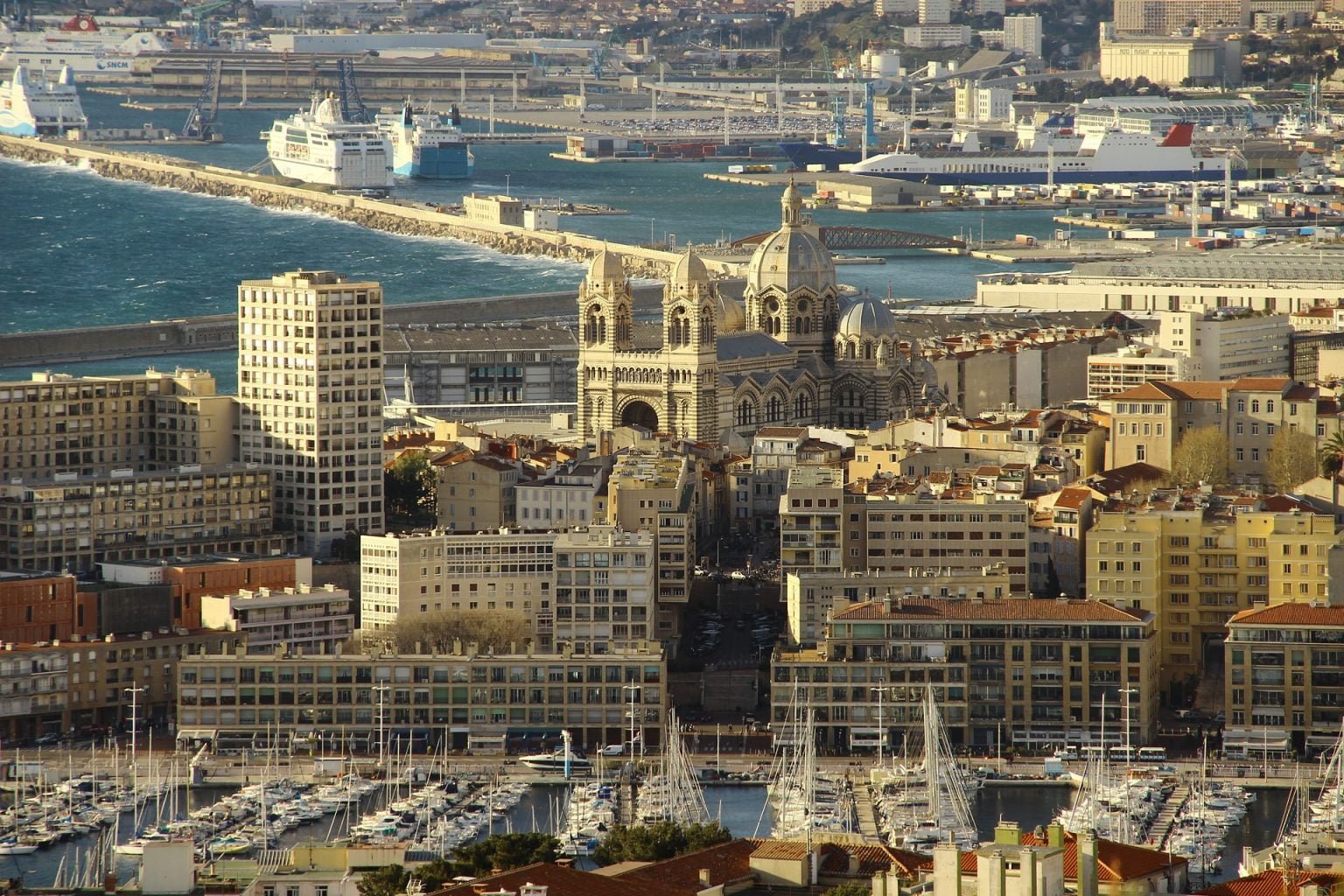 Tout savoir sur le Fort Saint-Jean de Marseille - Le Guide Marseille
